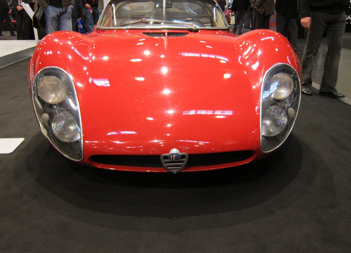 Alfa Romeo 33 Stradale 2.0 V8 (230 Hp)